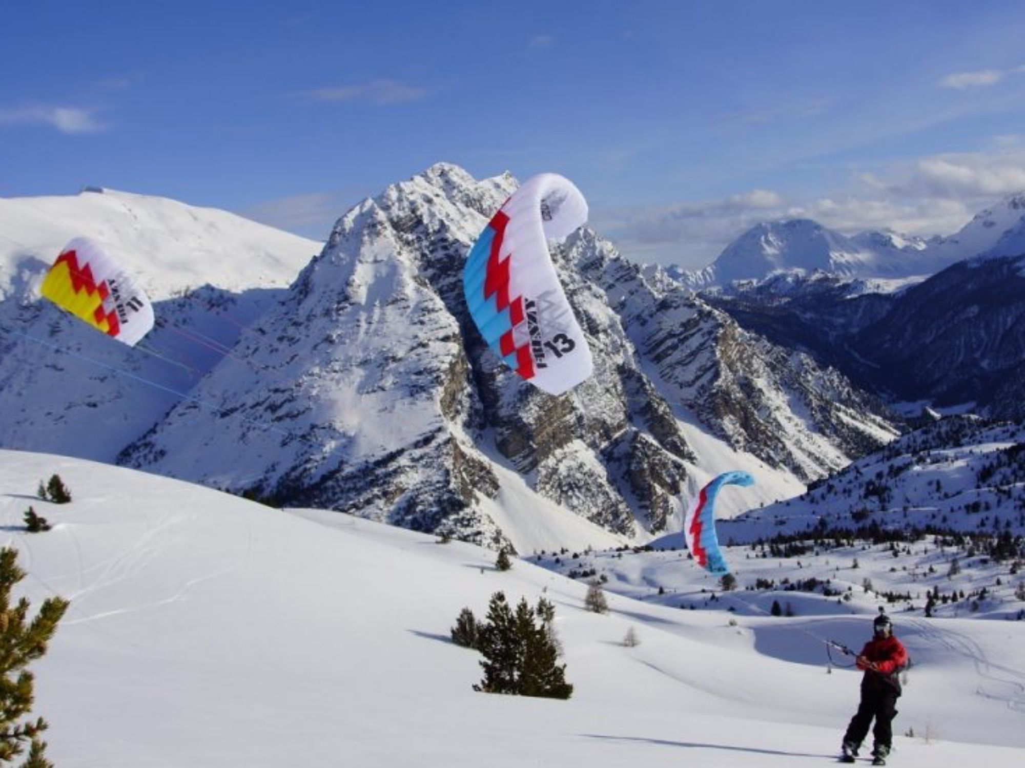 3 jours de cours de snowkite incluant l'hébergement au Simplon | Suisse ...