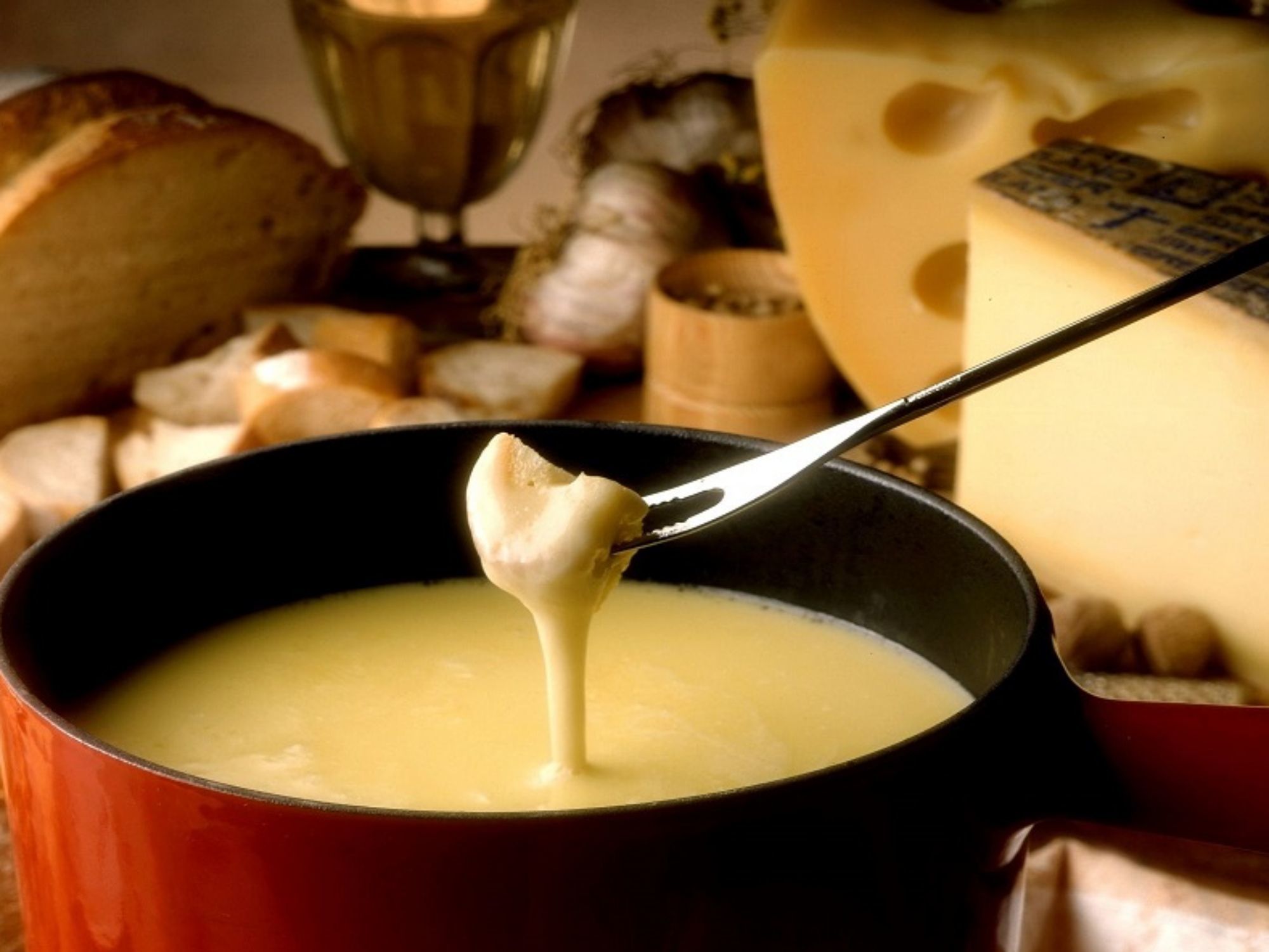 Cheese Fondue Boat Zurich Lake from Rapperswil | Switzerland Tourism