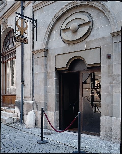Musée Barbier-Mueller | Switzerland Tourism