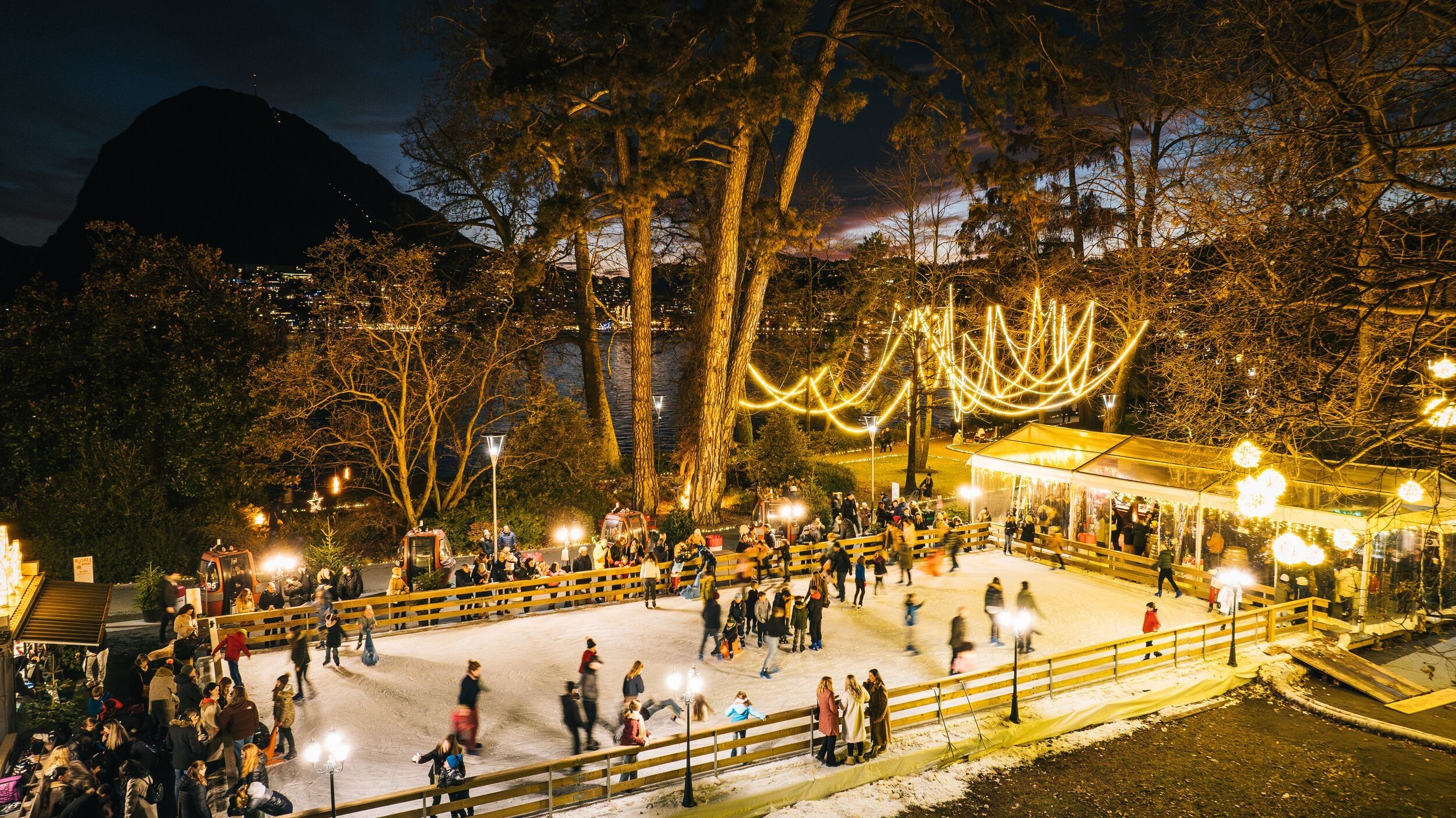 AIL Ice Village, Natale in Piazza | Svizzera Turismo