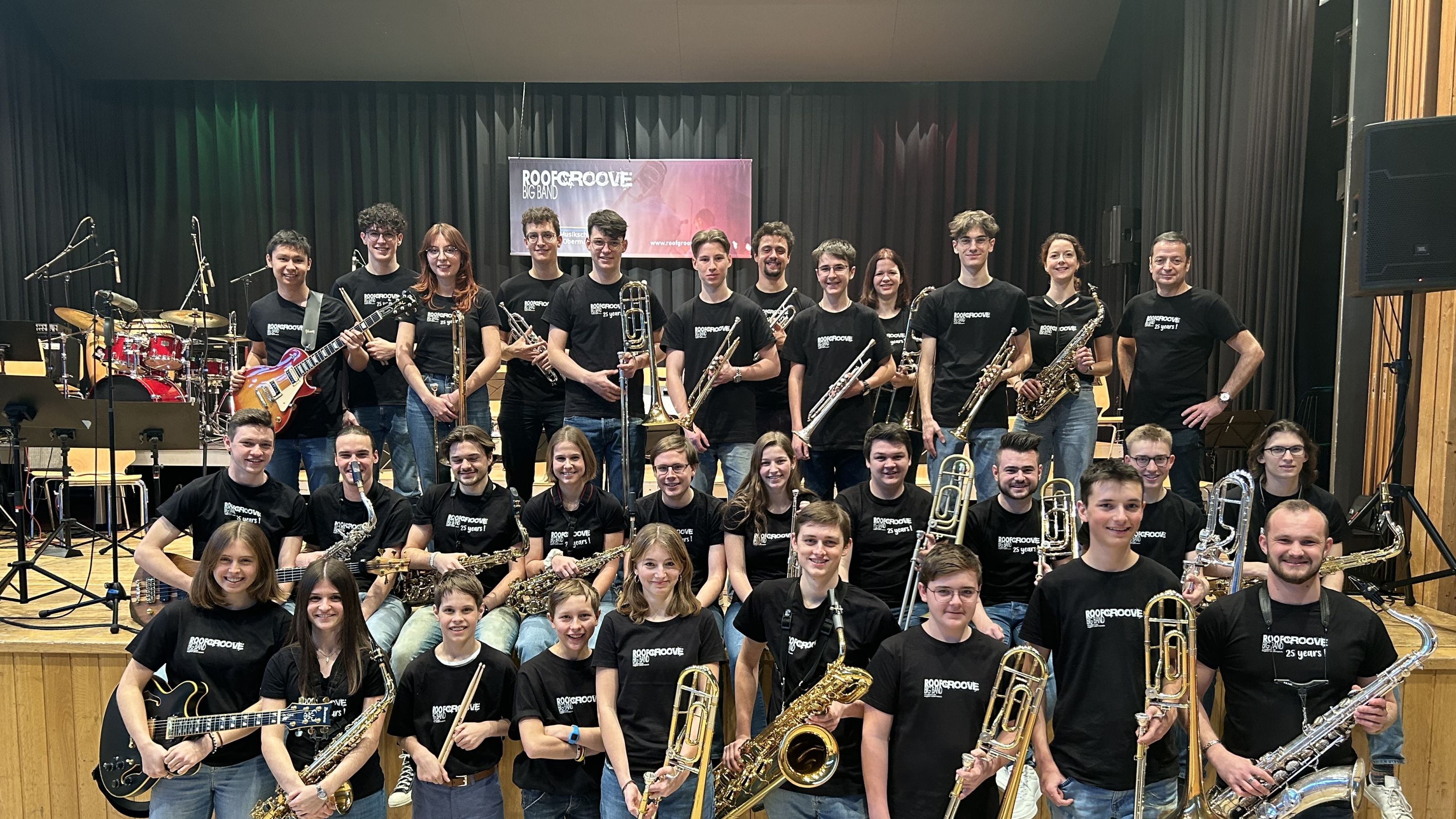 ROOF GROOVE BIG BAND Workshop Konzert / Still groovin’ | Switzerland ...