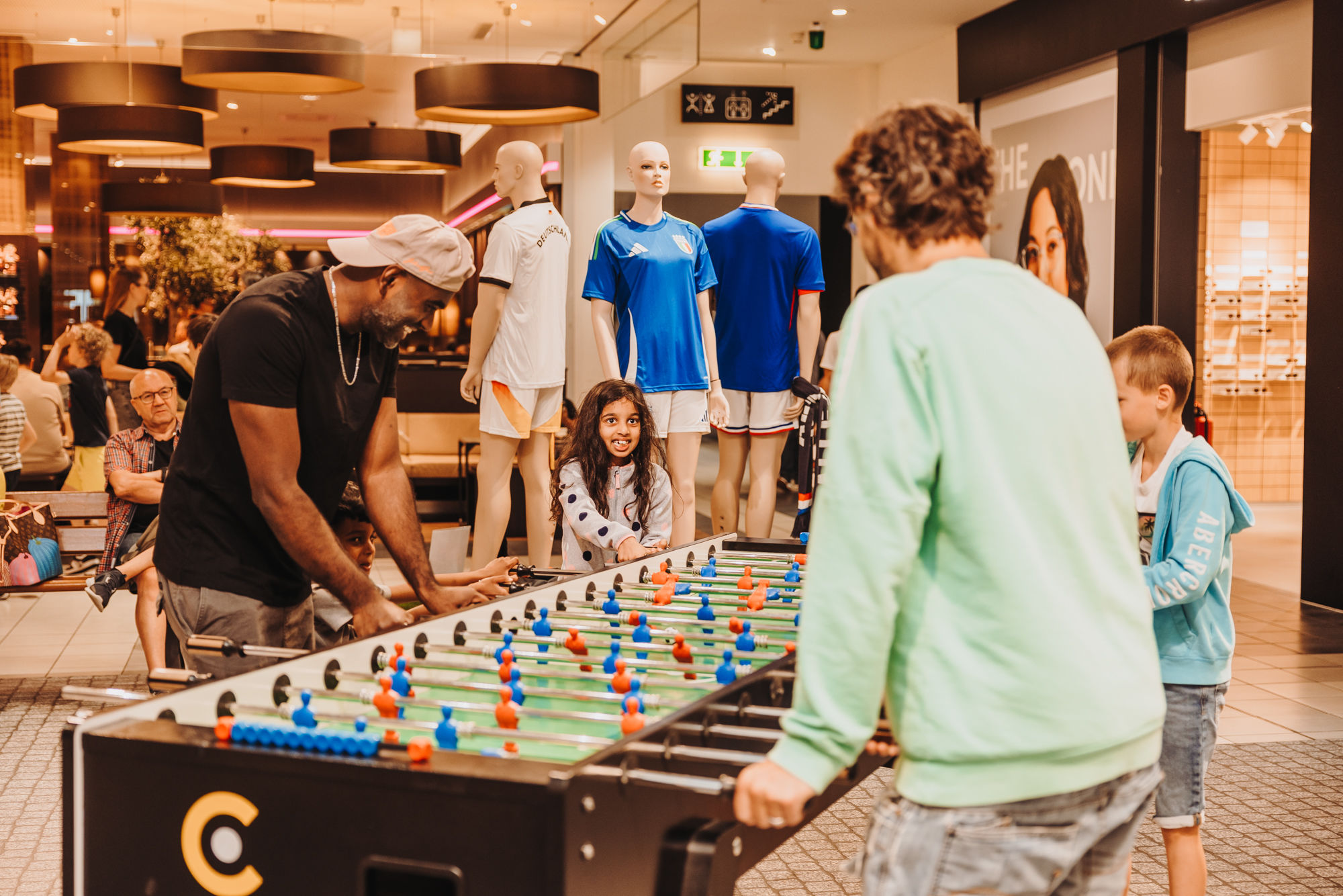 Fussball-WM 2026 im Emmen Center | Switzerland Tourism