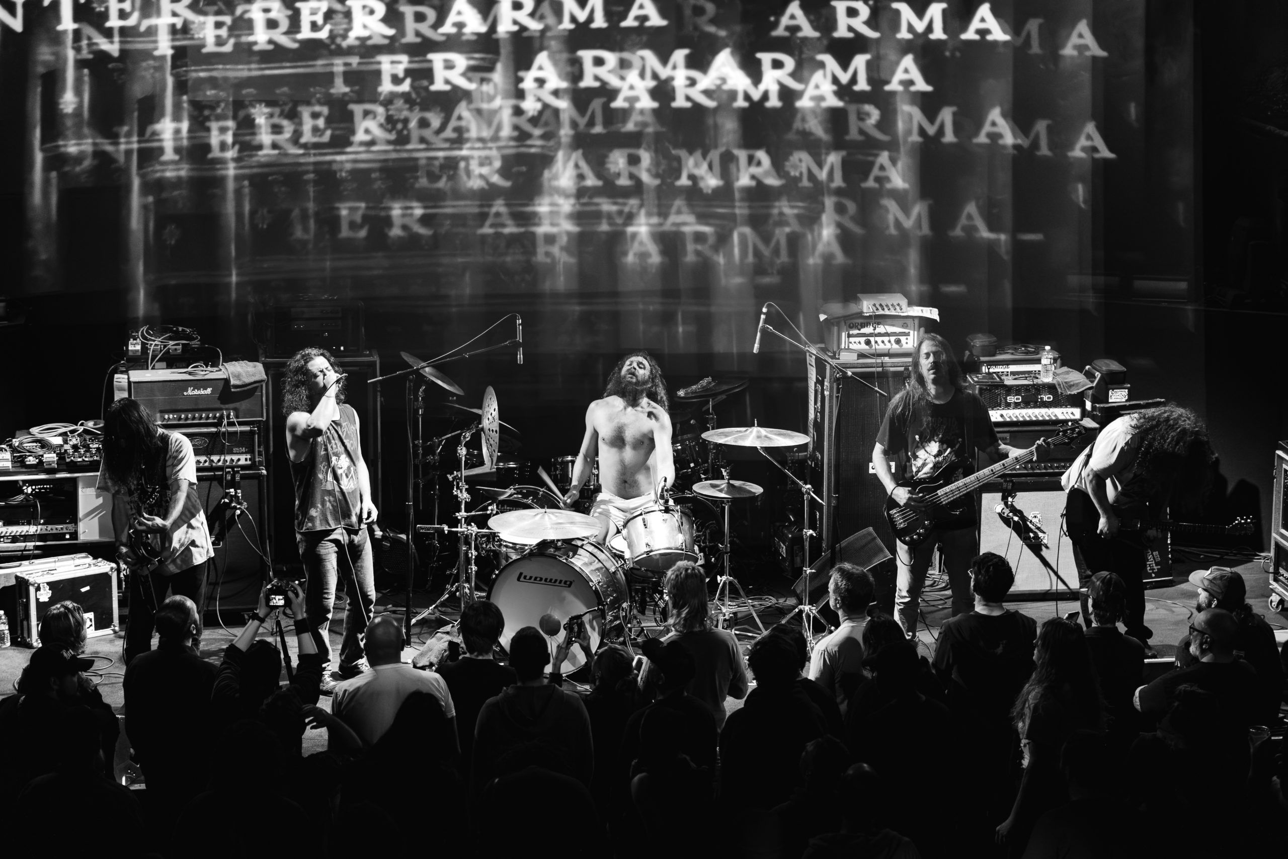 Grotte del Manoir - INTER ARMA / RORCAL | Svizzera Turismo