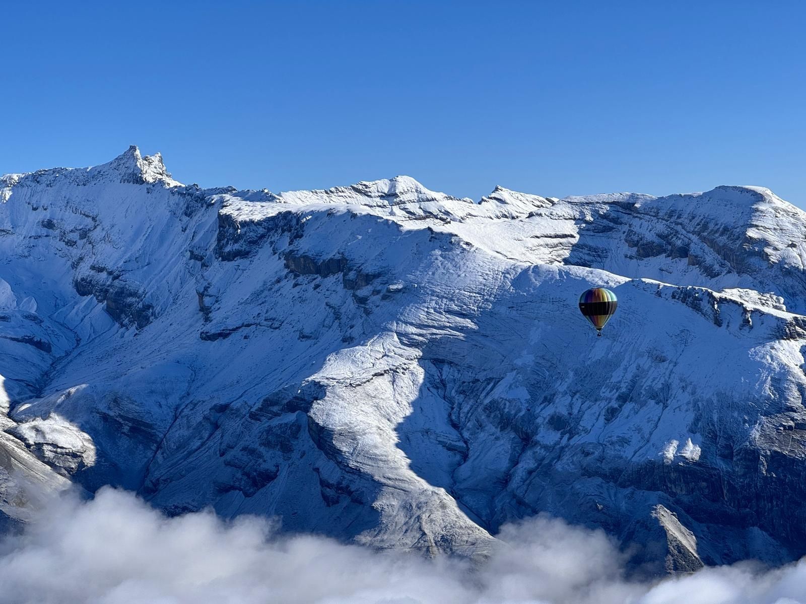 52nd International Alpine Hot Air Balloon Week Flims 2025 | Switzerland ...