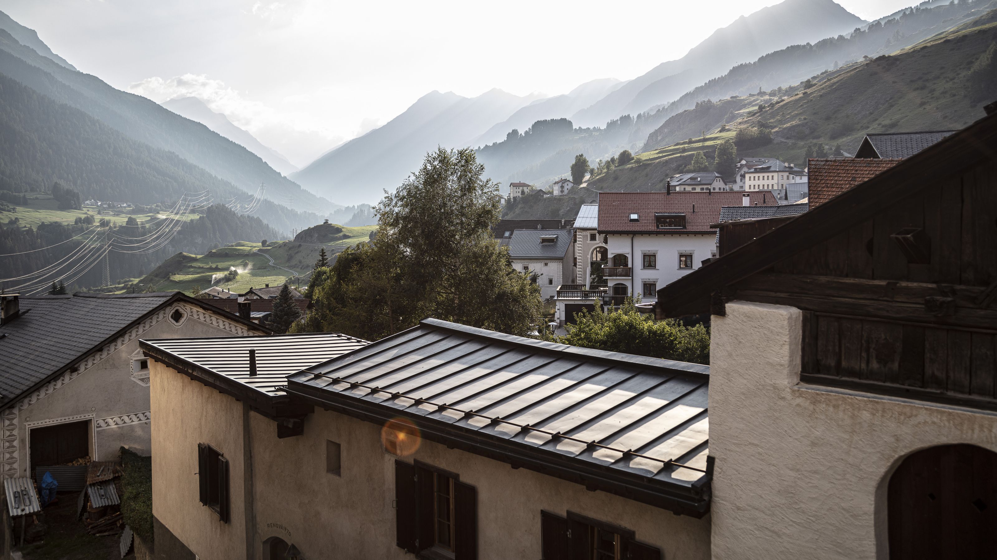 A journey through time - guided tour of the village of Ardez | Svizzera ...