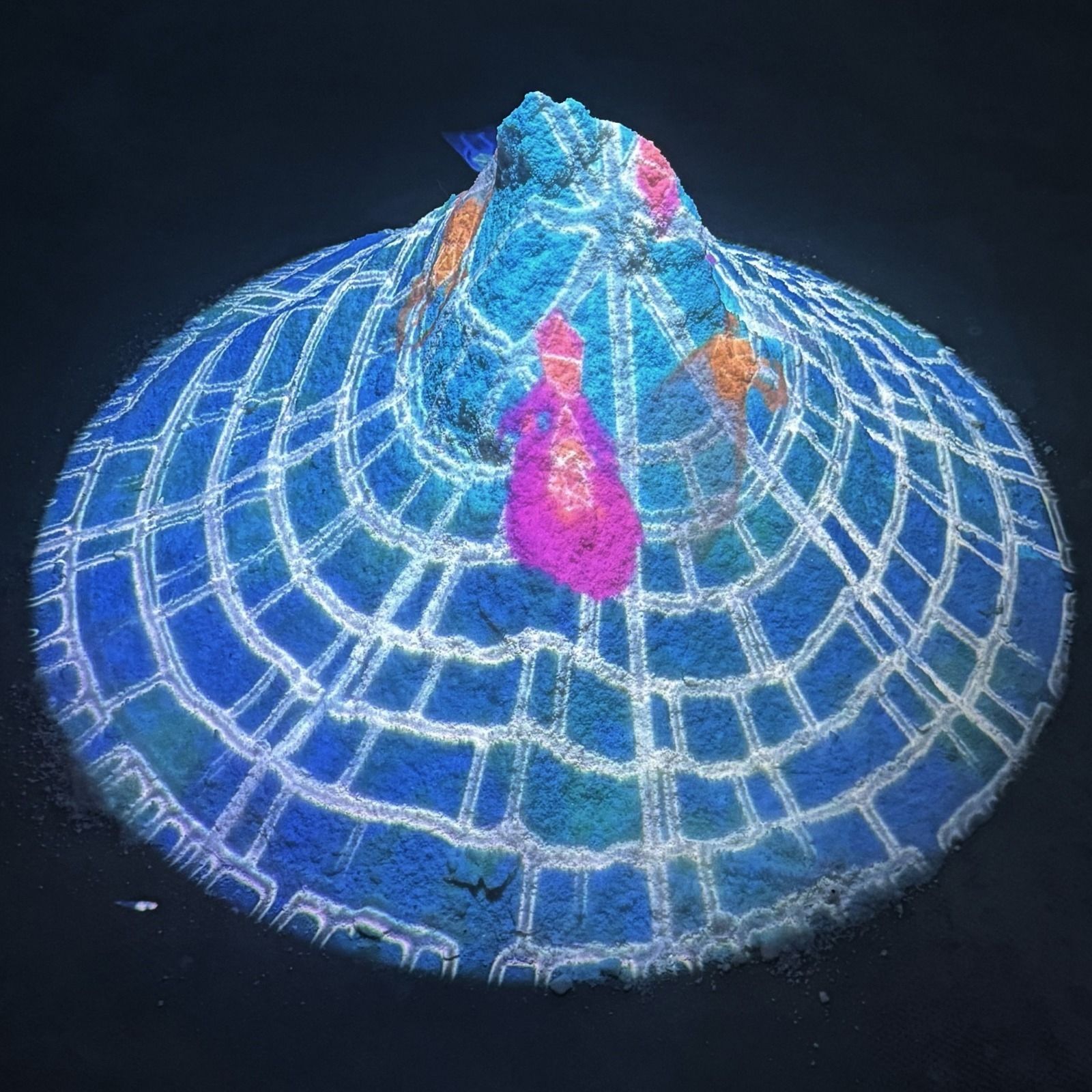 Art Exhibition: Katja Loher: The Geometry of the Invisible | Suiza Turismo