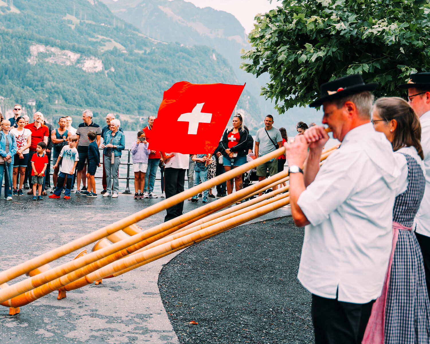 Das grosse Dorffest in Brunnen – feiere mit uns in den 1. August hinein ...