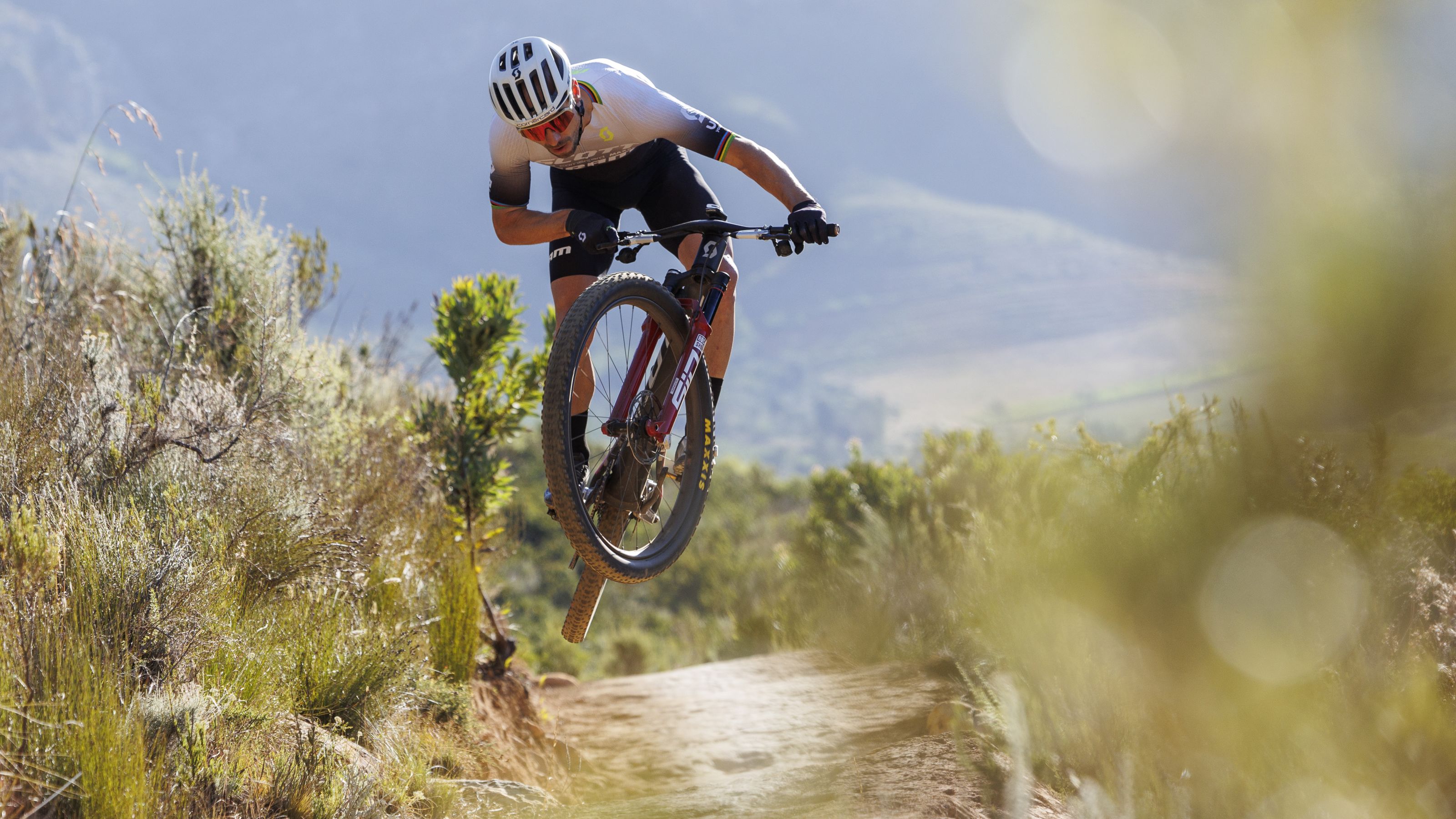 Spitzensport fordert und verändert – mit Nino Schurter und Expertinnen/Experten | Switzerland ...