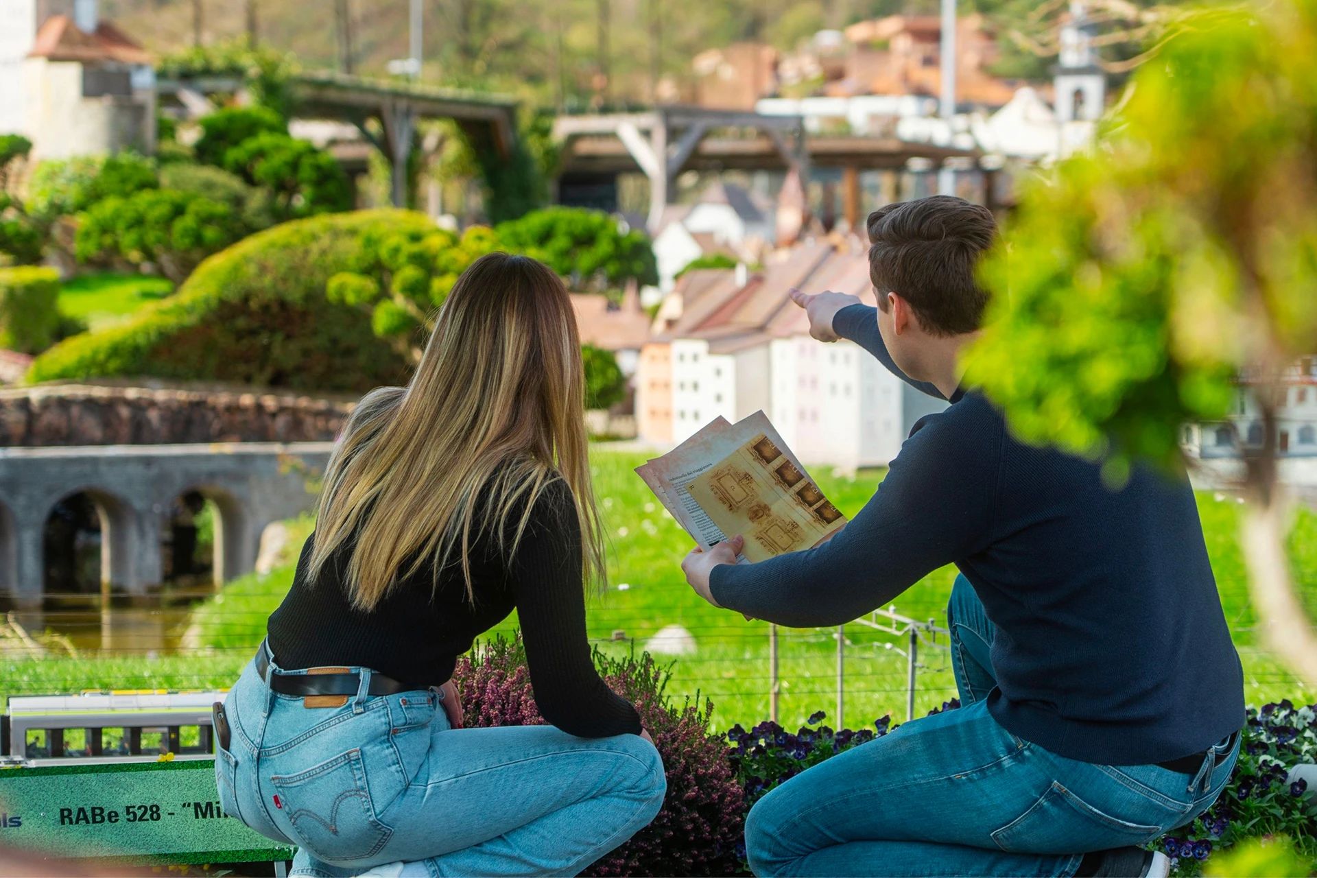 Mother’s Day Treasure Hunt – Crystal Flower | Switzerland Tourism