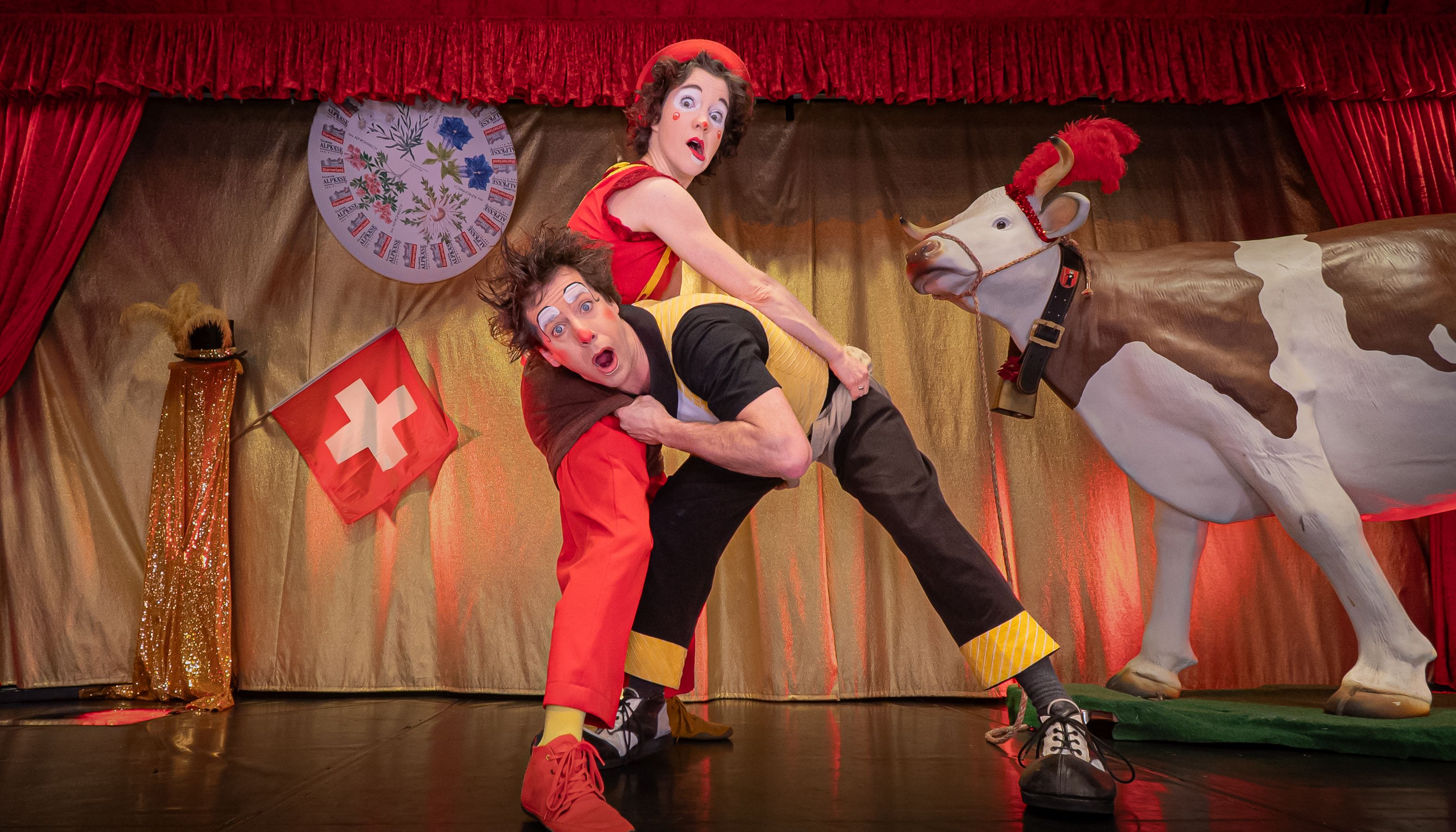 Saisonstart mit Zirkus-Brunch "Schwingen meets Zirkus" | 瑞士国家旅游局