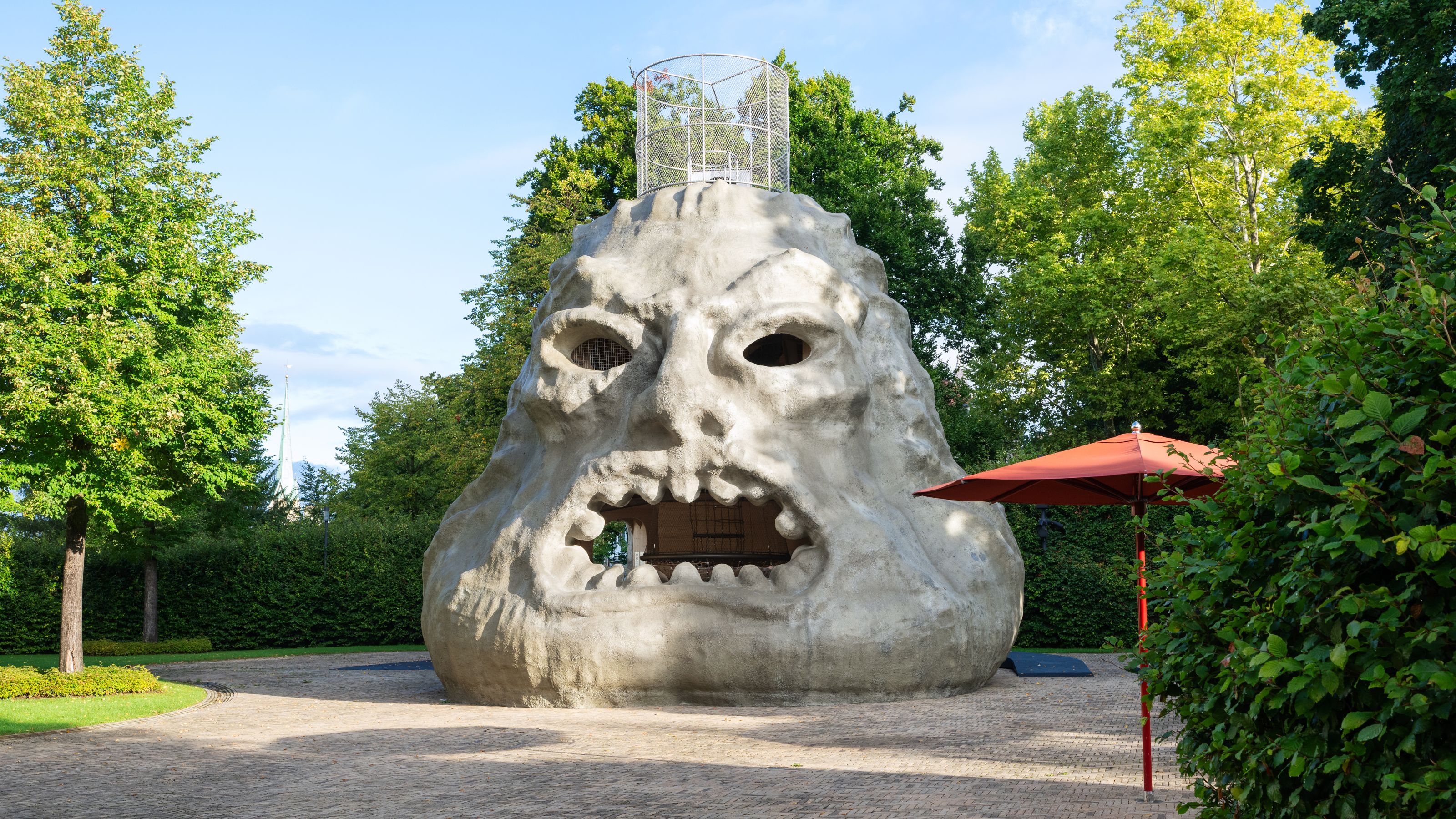 Monster Chetwynd «Zardoz» | Switzerland Tourism