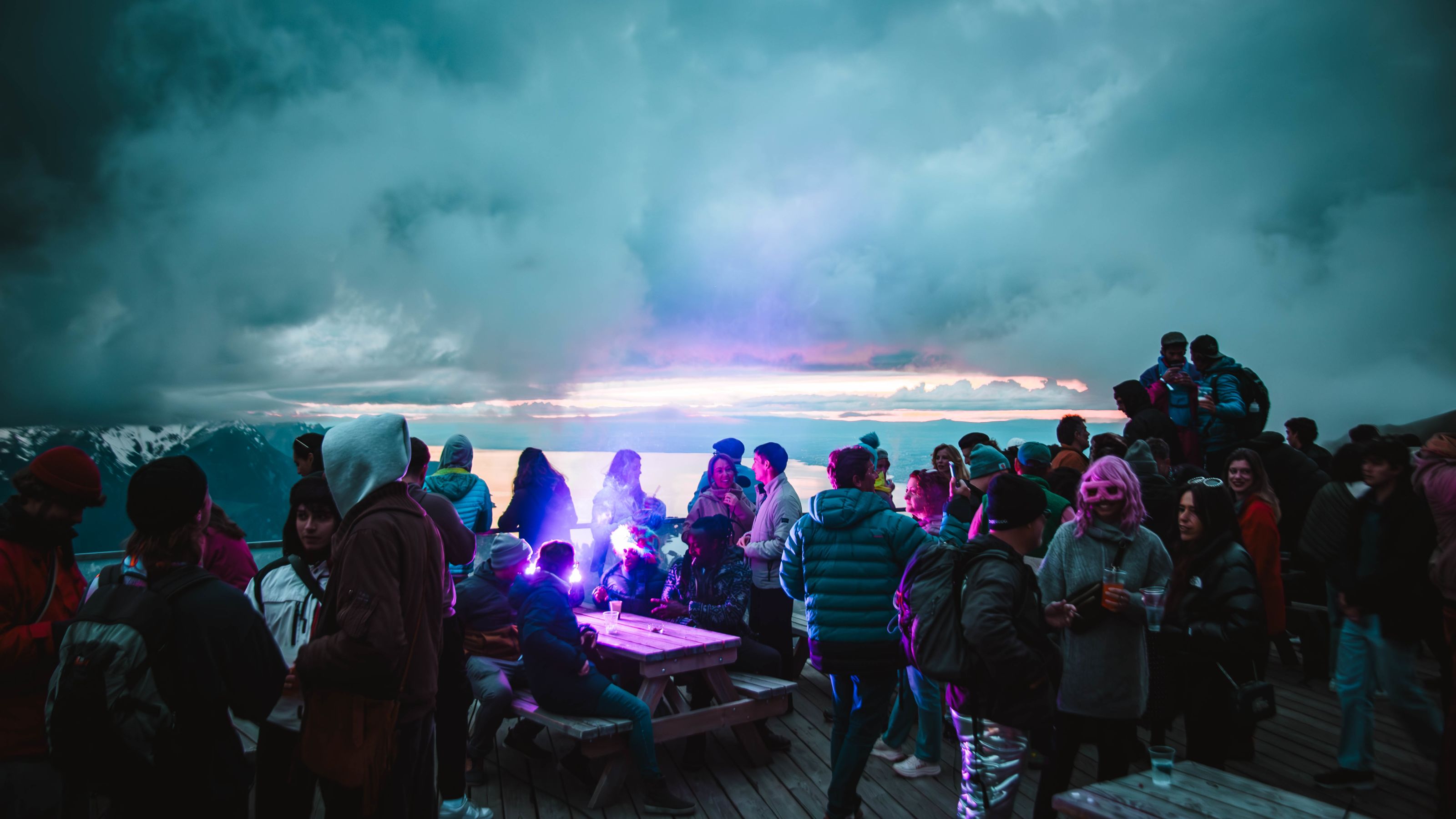 Shapes Festival - Kuklos Sunset party | Suiza Turismo