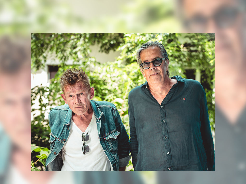 Pedro Lenz und Simon Ho im Schlosskeller Interlaken | 瑞士国家旅游局