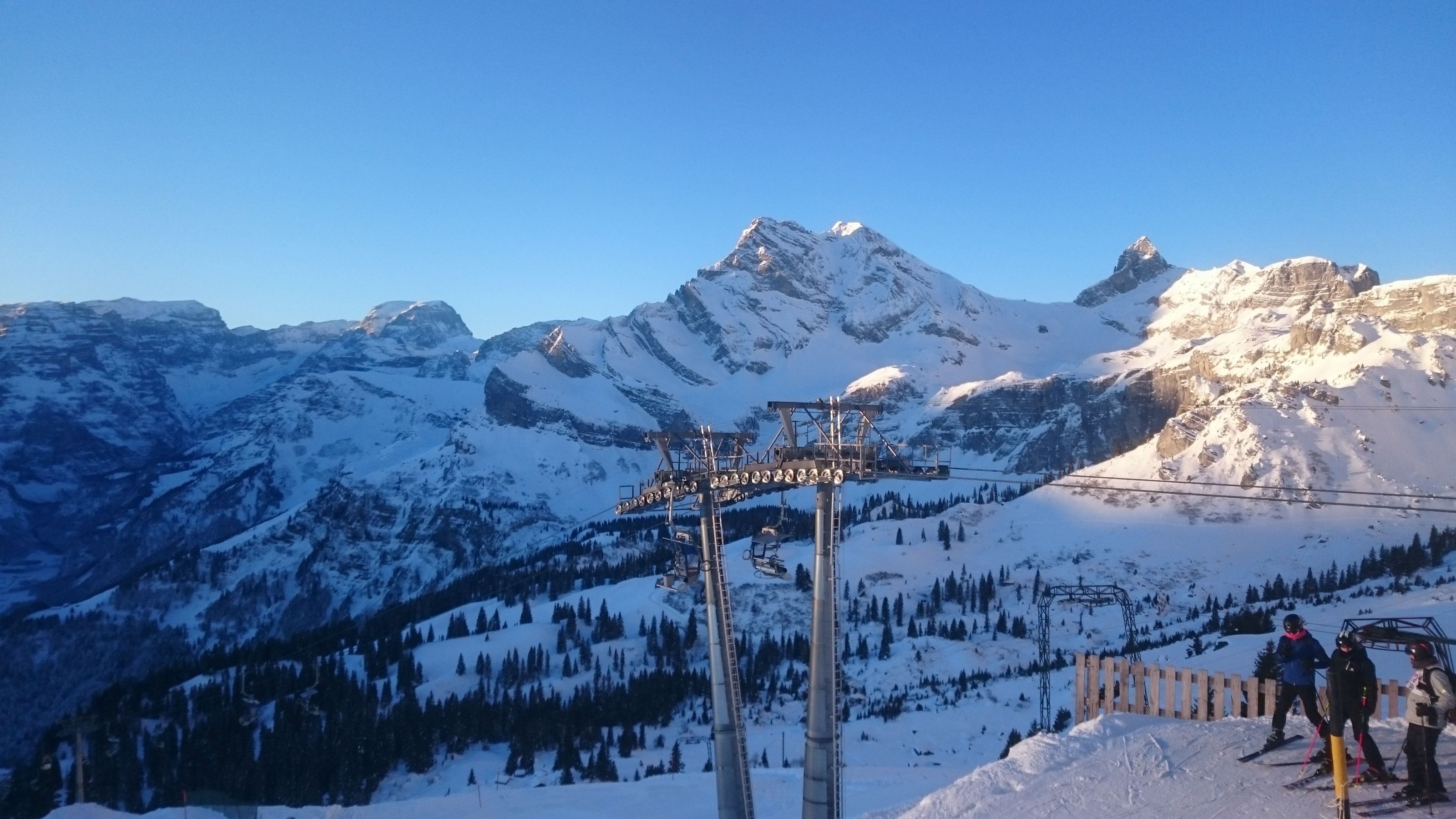 Early Bird Skifahren, 21. Februar 2026 | Switzerland Tourism