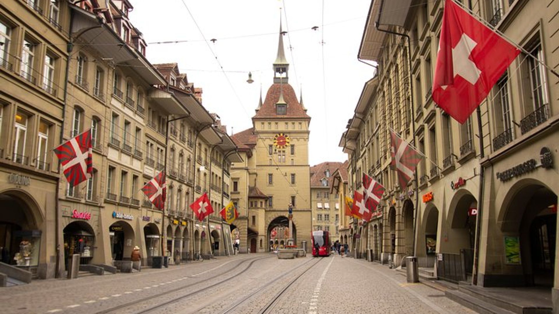 Bern Highlights Small-Group Walking Tour with a Local | Switzerland Tourism