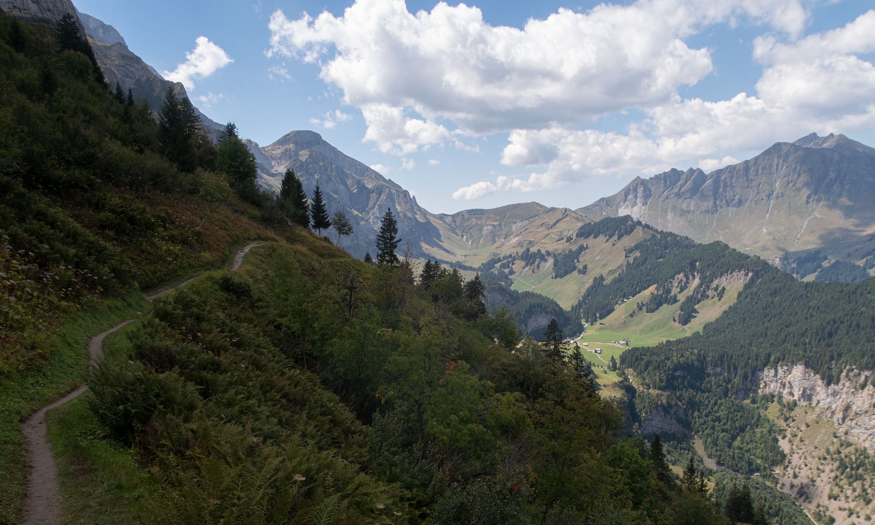 Alpine Passes Trail | Switzerland Tourism