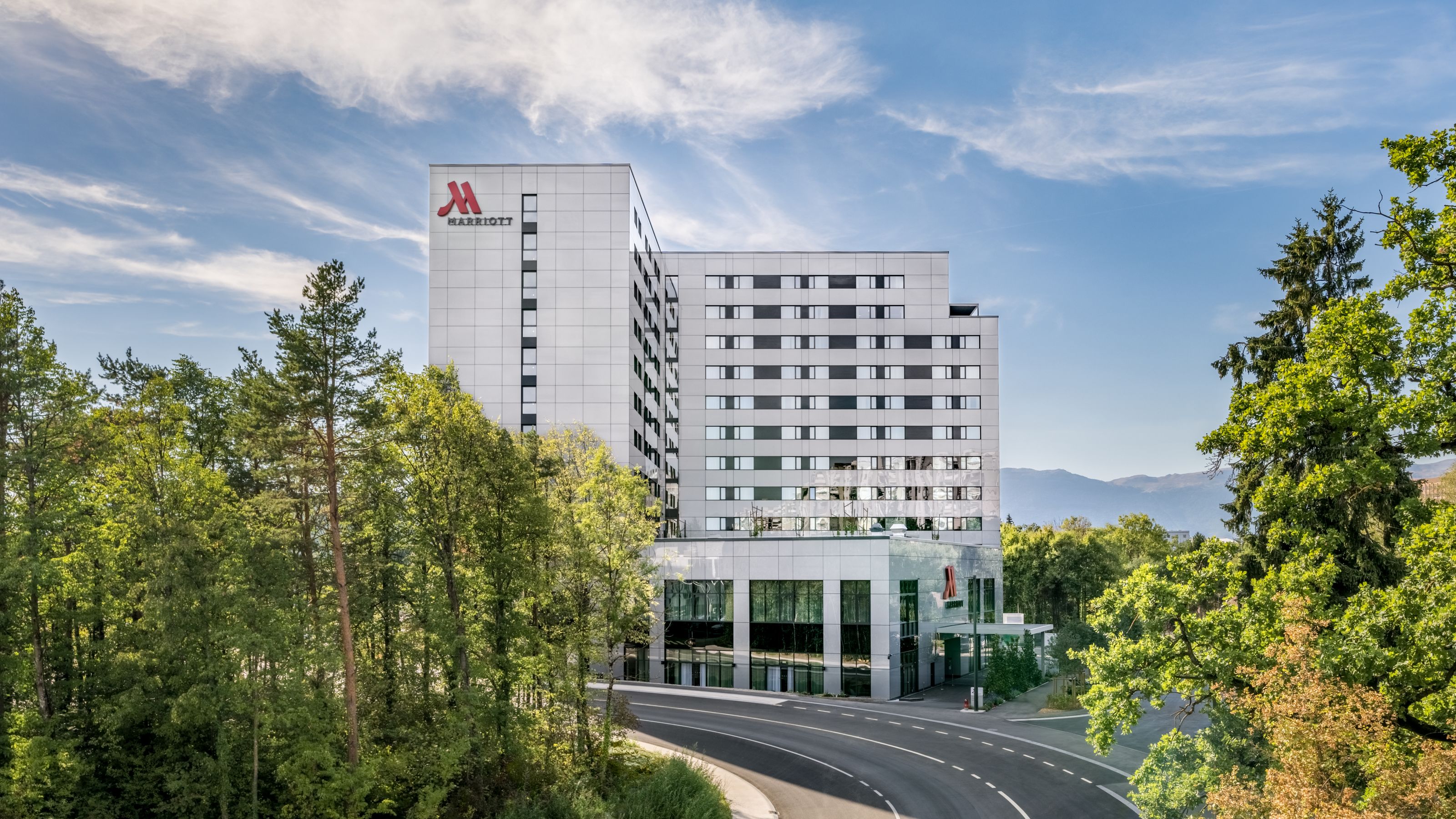 Geneva Marriott Hotel | Switzerland Tourism
