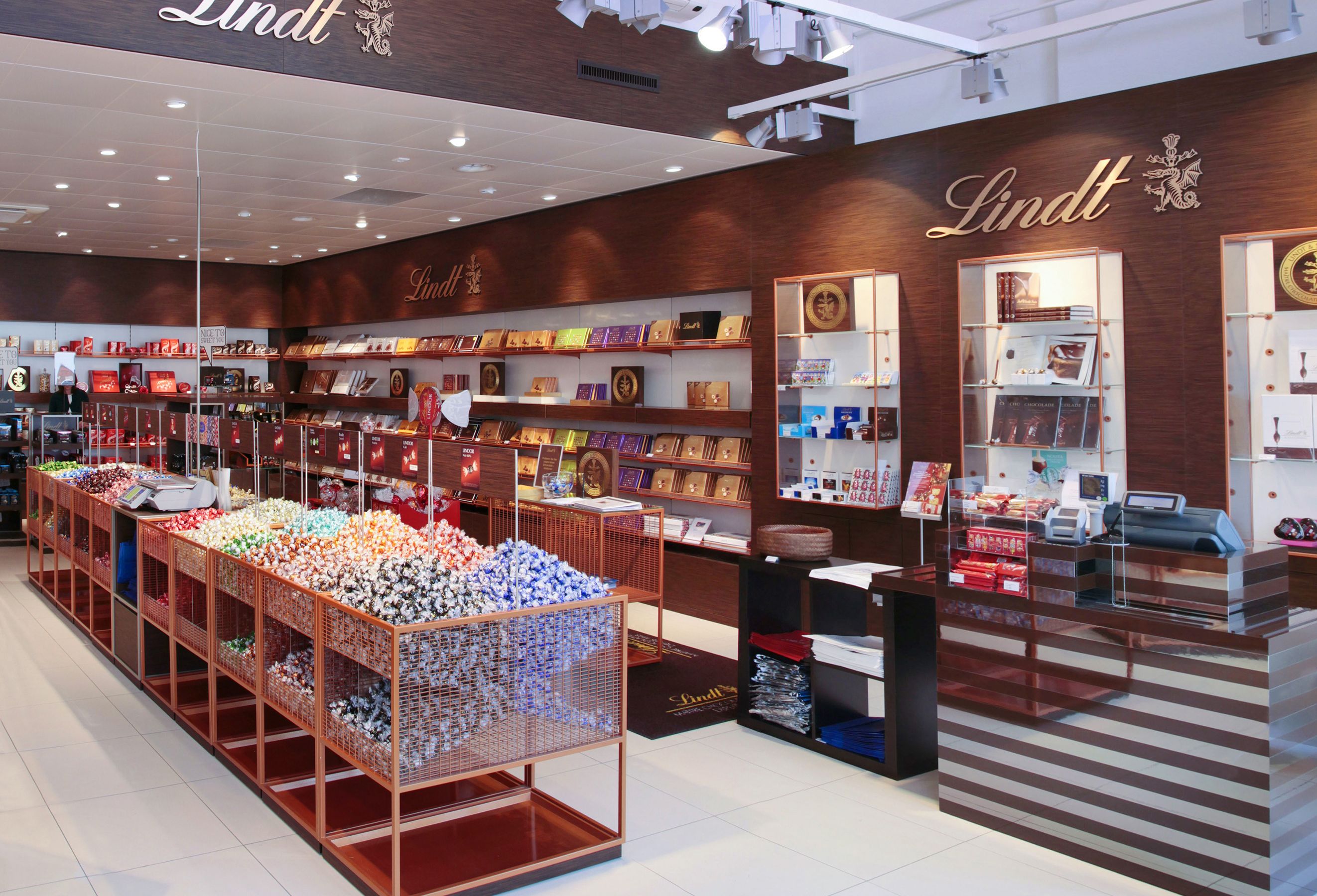 Lindt Chocolate Shop Landquart | Switzerland Tourism