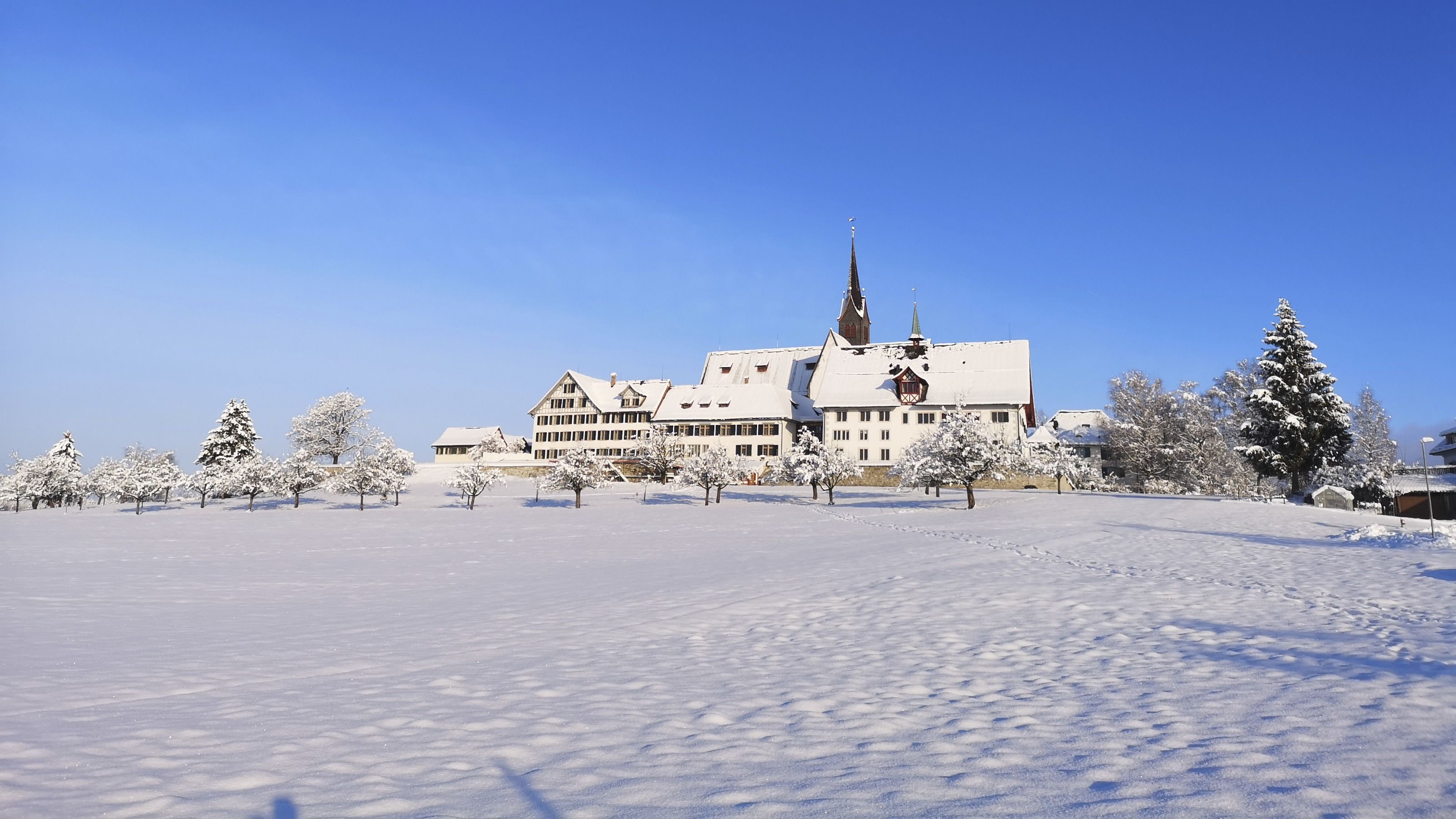 Overnights in a monastery | Switzerland Tourism