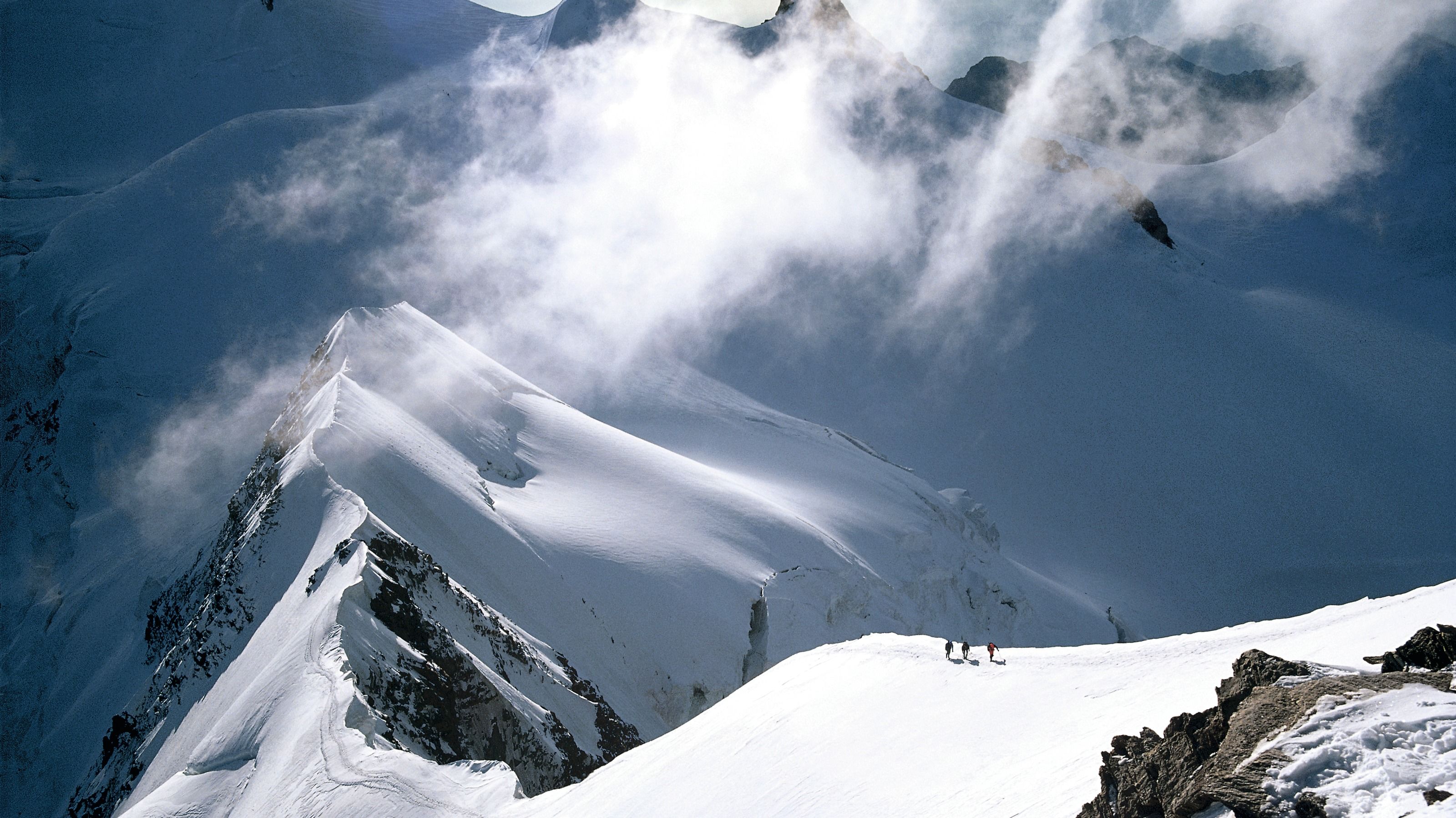 Liskamm east peak (4,533m a.s.l.) | Switzerland Tourism