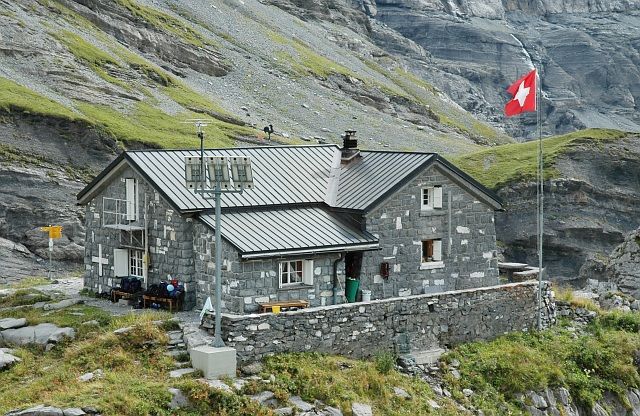 Cabane de Susanfe CAS | Switzerland Tourism