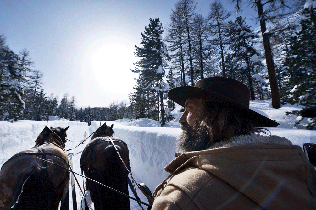 Horse-drawn sleigh rides in the Roseg valley | Switzerland Tourism