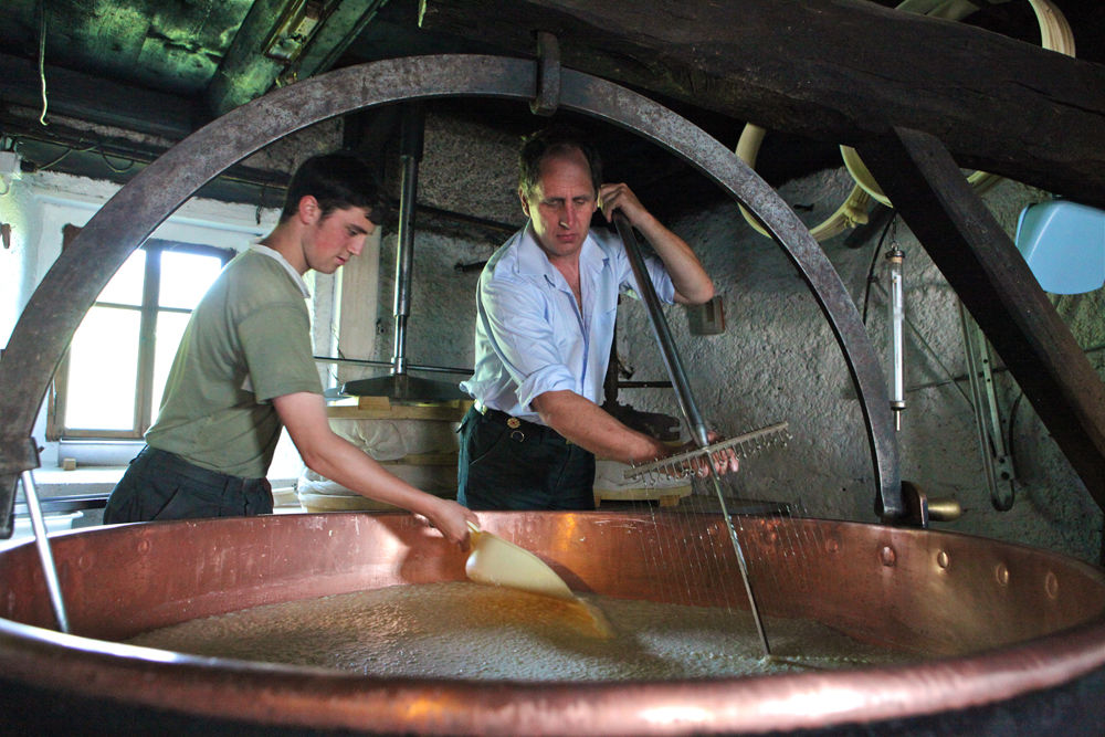 What a cheese – l'Etivaz AOP | Switzerland Tourism