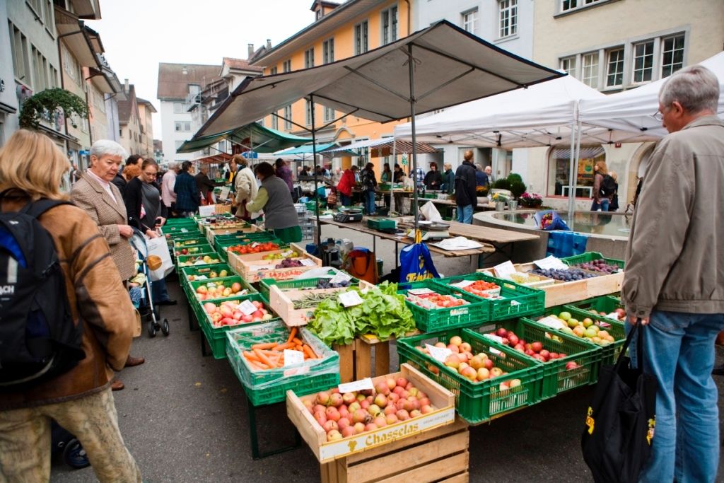 Wochenmarkt in Winterthur | Schweiz Tourismus
